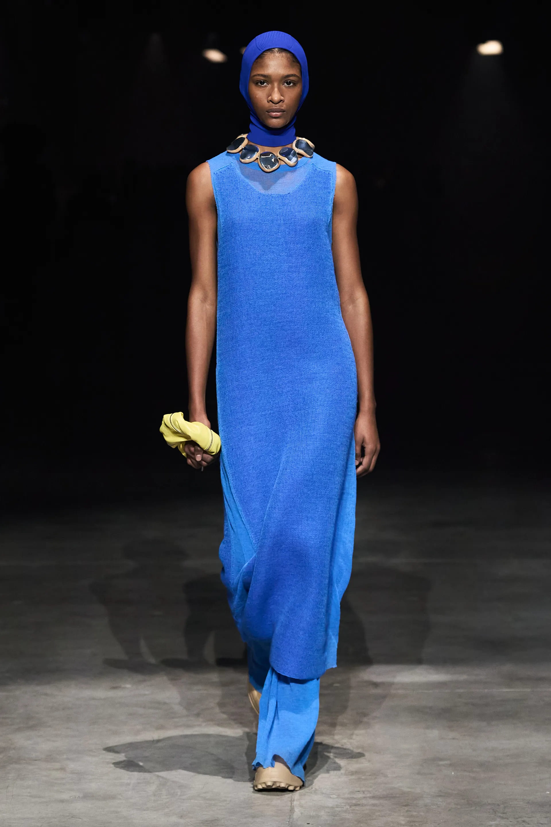 Jil Sander FW 23/24 – поєднання мінімалізму у відтінках міського стилю ...